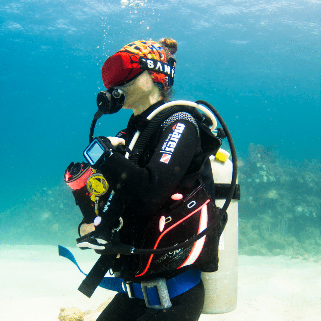 Roatan Dive Shop | Best Scuba Diving Roatan | Octopus Dive School